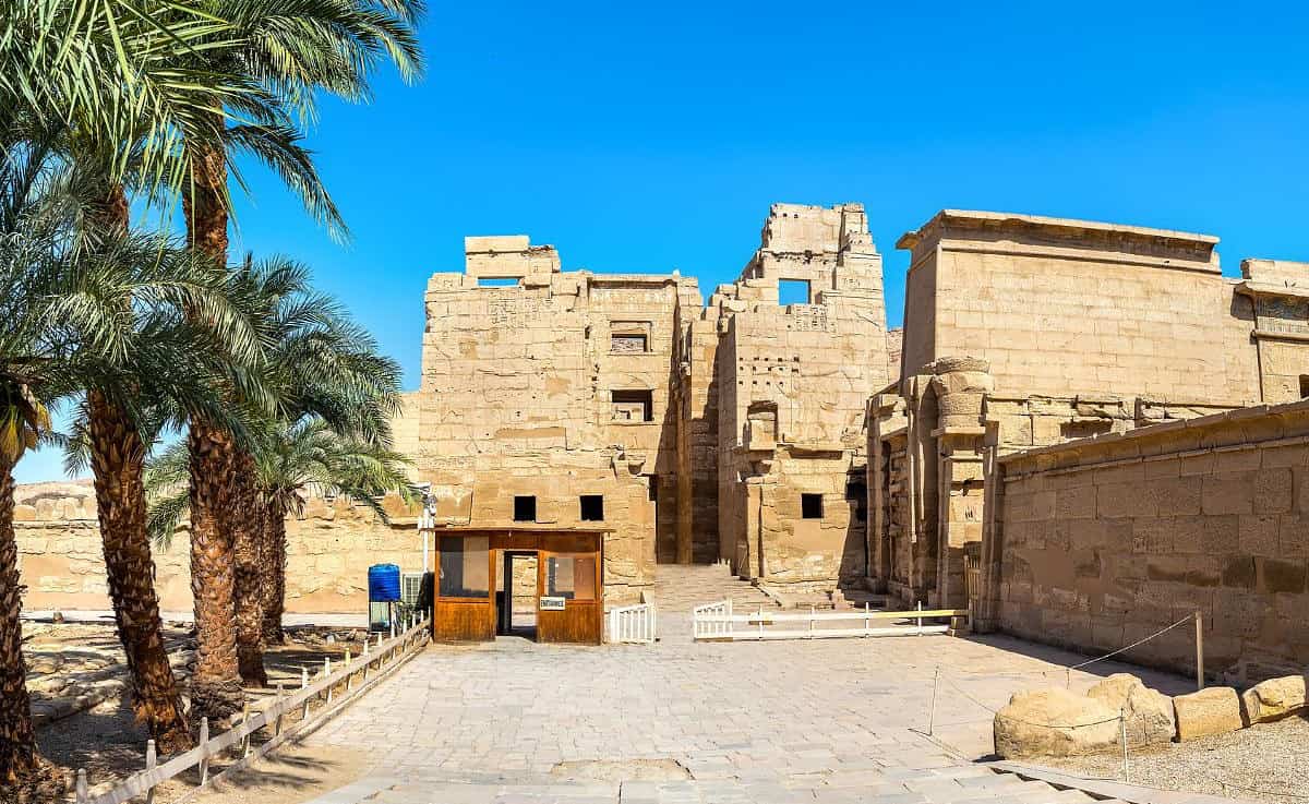 Travel to Medinet Habu Egypt 2023 Unforgettable Travel Experience